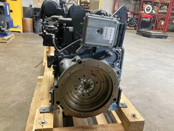 New Deutz TCD6.1L6 Water Cooled Diesel Engine | Adelman's Truck Parts