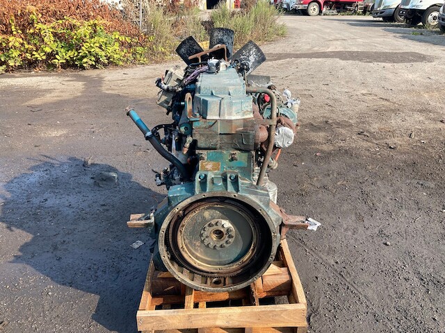 International DT530E-275hp Electronic Engine