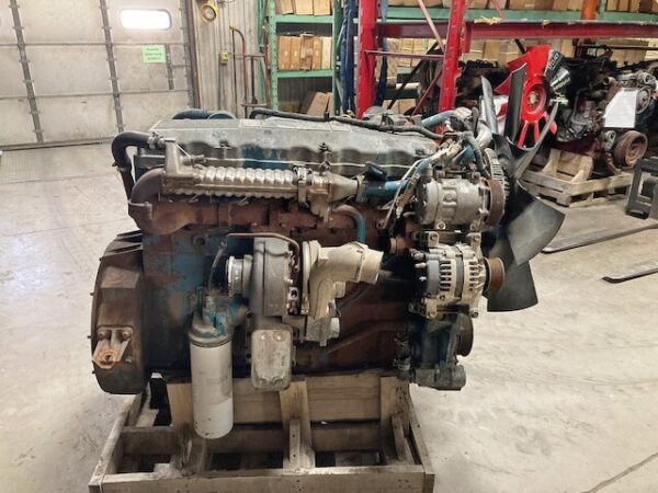 2006 International DT570 Diesel Engine with EGR Emissions