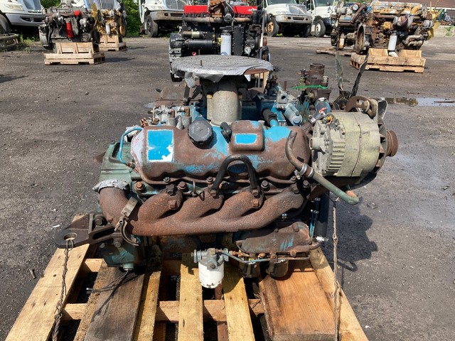 Detroit Diesel 8.2 Liter Engine