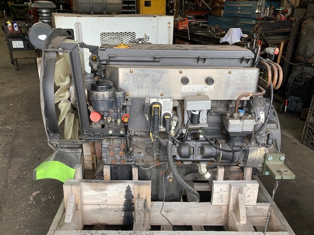 Mercedes OM906LA-MBE906 Diesel Engine