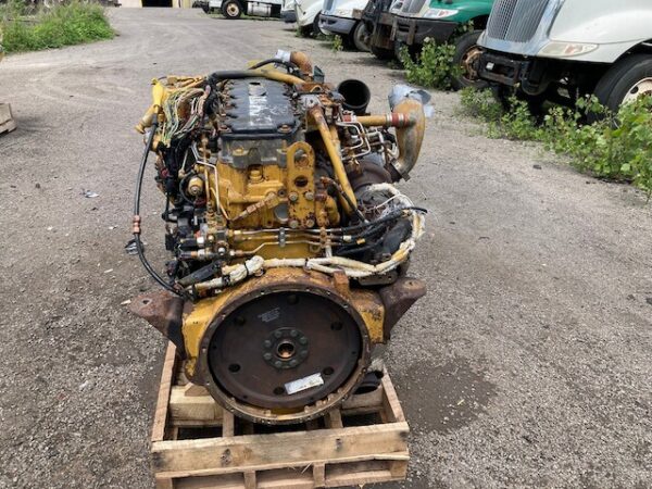 C7 ACERT 210hp Caterpillar | Adelman's Truck Parts - Ohio