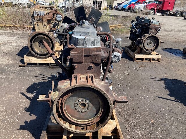 International DT530E-275hp Electronic Engine