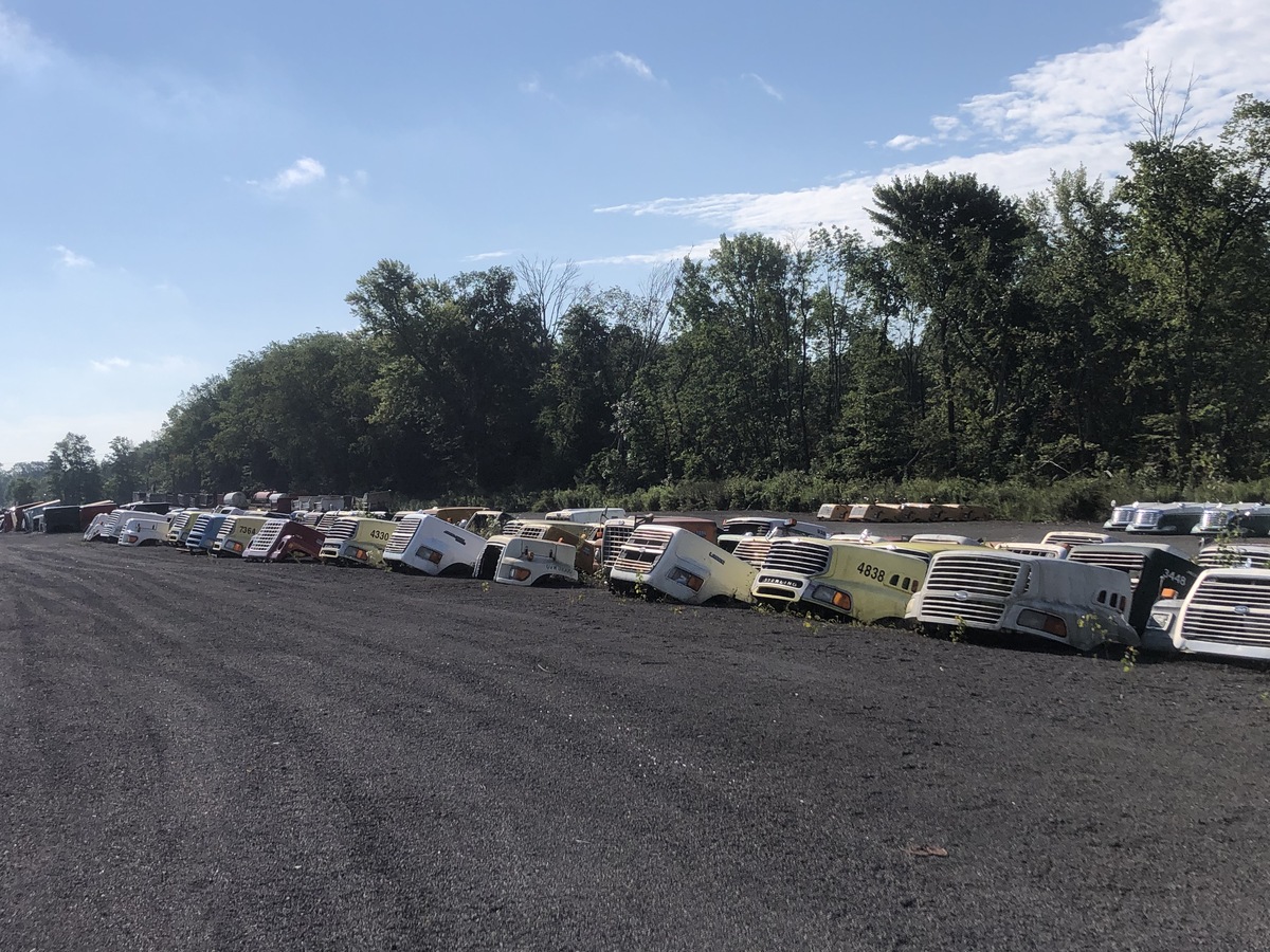 Salvage Trucks Parts for Sale | Medium and Heavy Duty Salvage Truck Parts