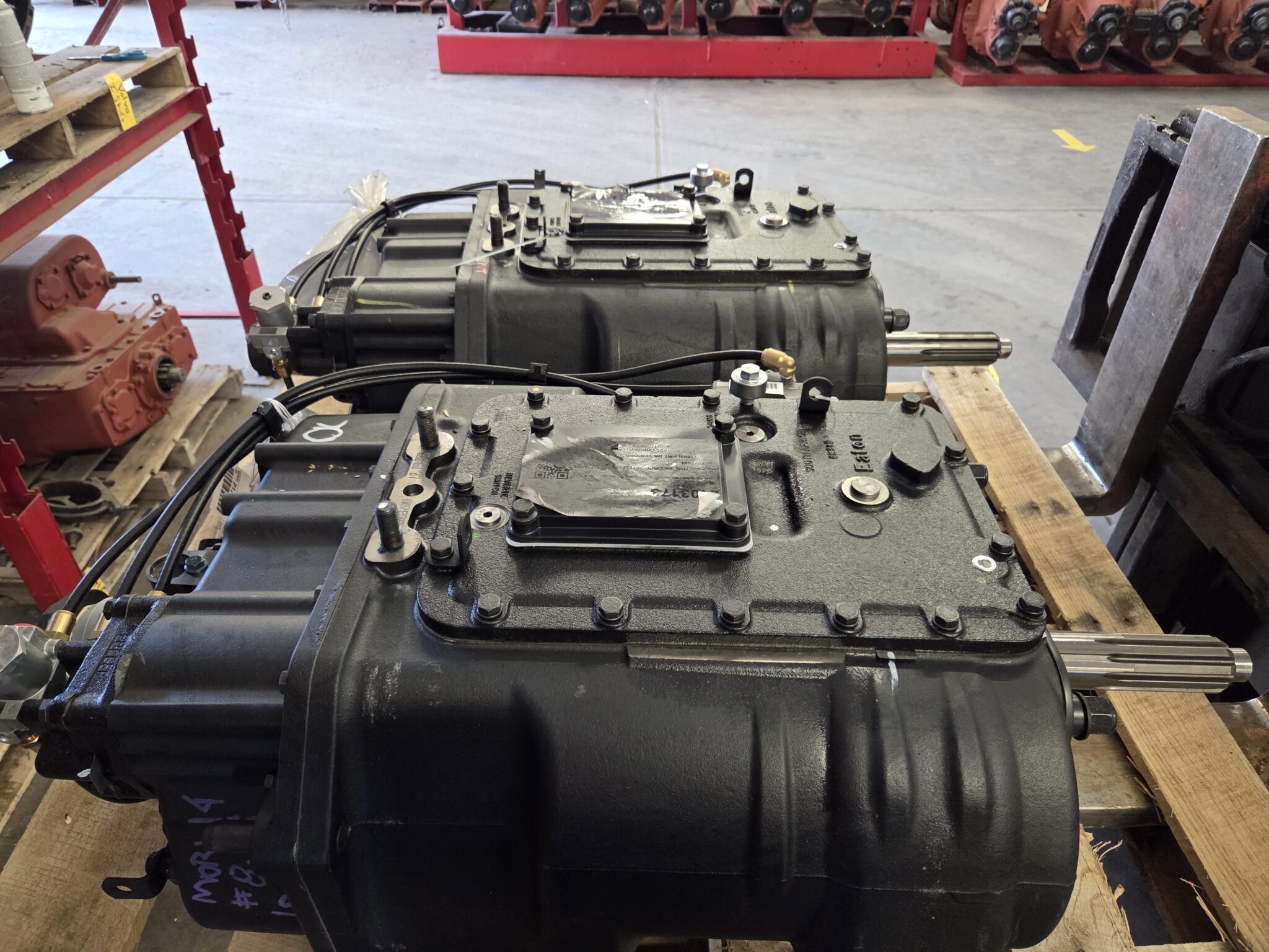 NEW EATON-FULLER RTLO 18918B 18 Speed Transmissions - Adelman's